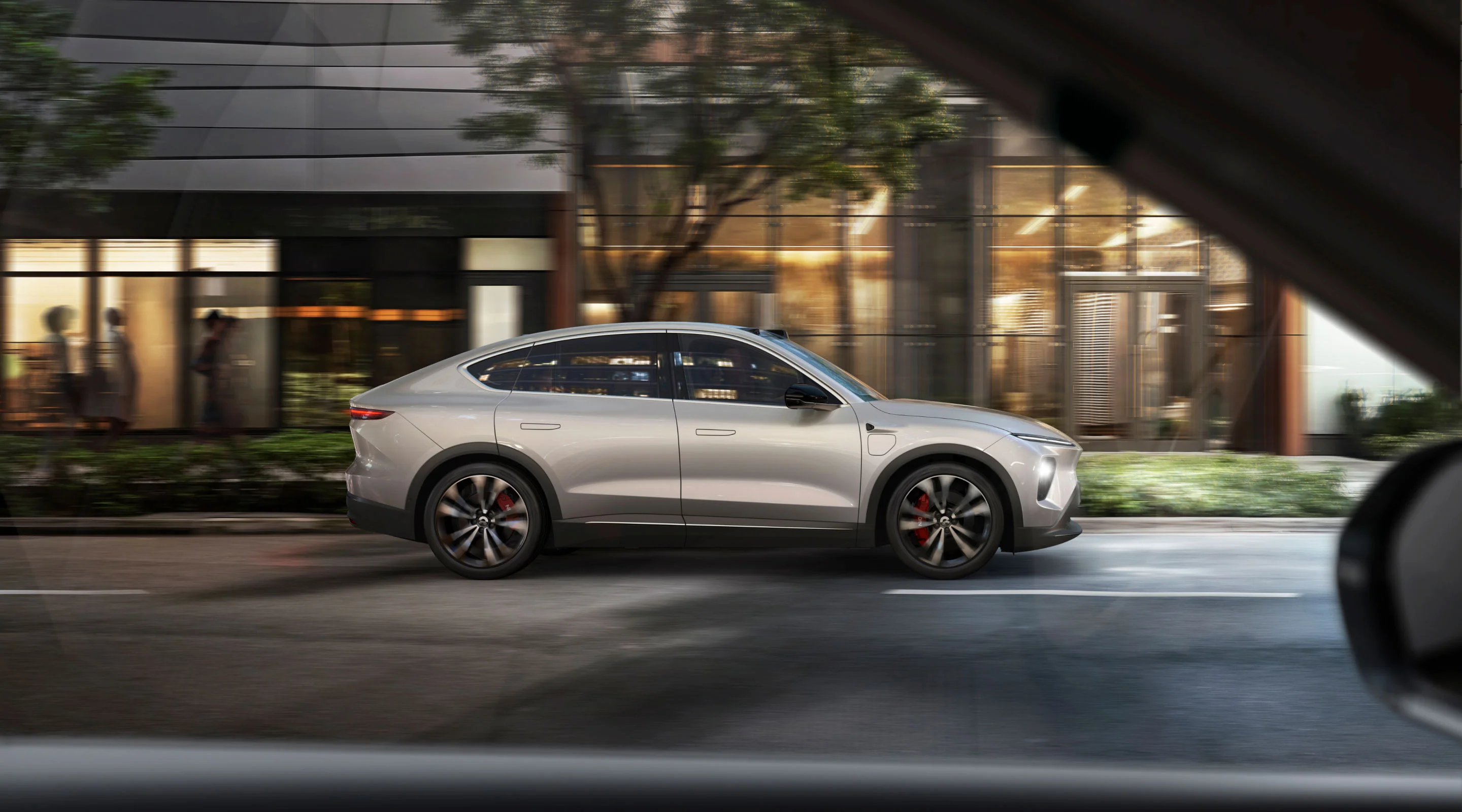 NIO EC7 - Premium Electric SUV Overview